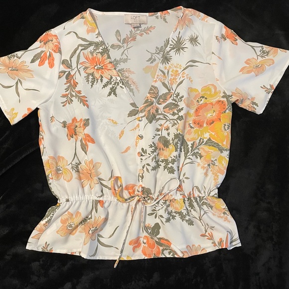 LOFT | Tops | Loft Outlet Peplum Floral Top | Poshmark